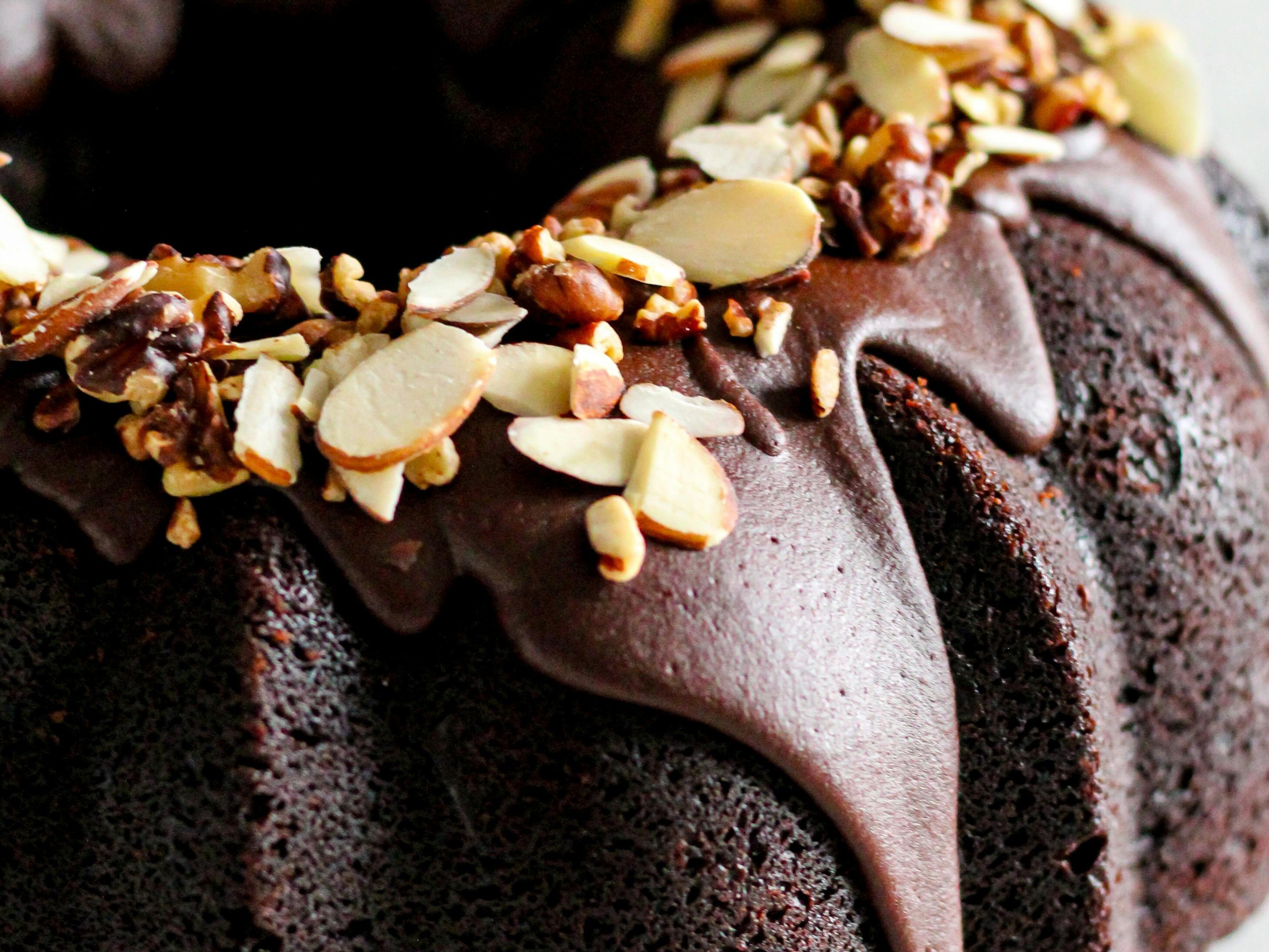 5 Yummy Chocolate Cakes Not To Miss