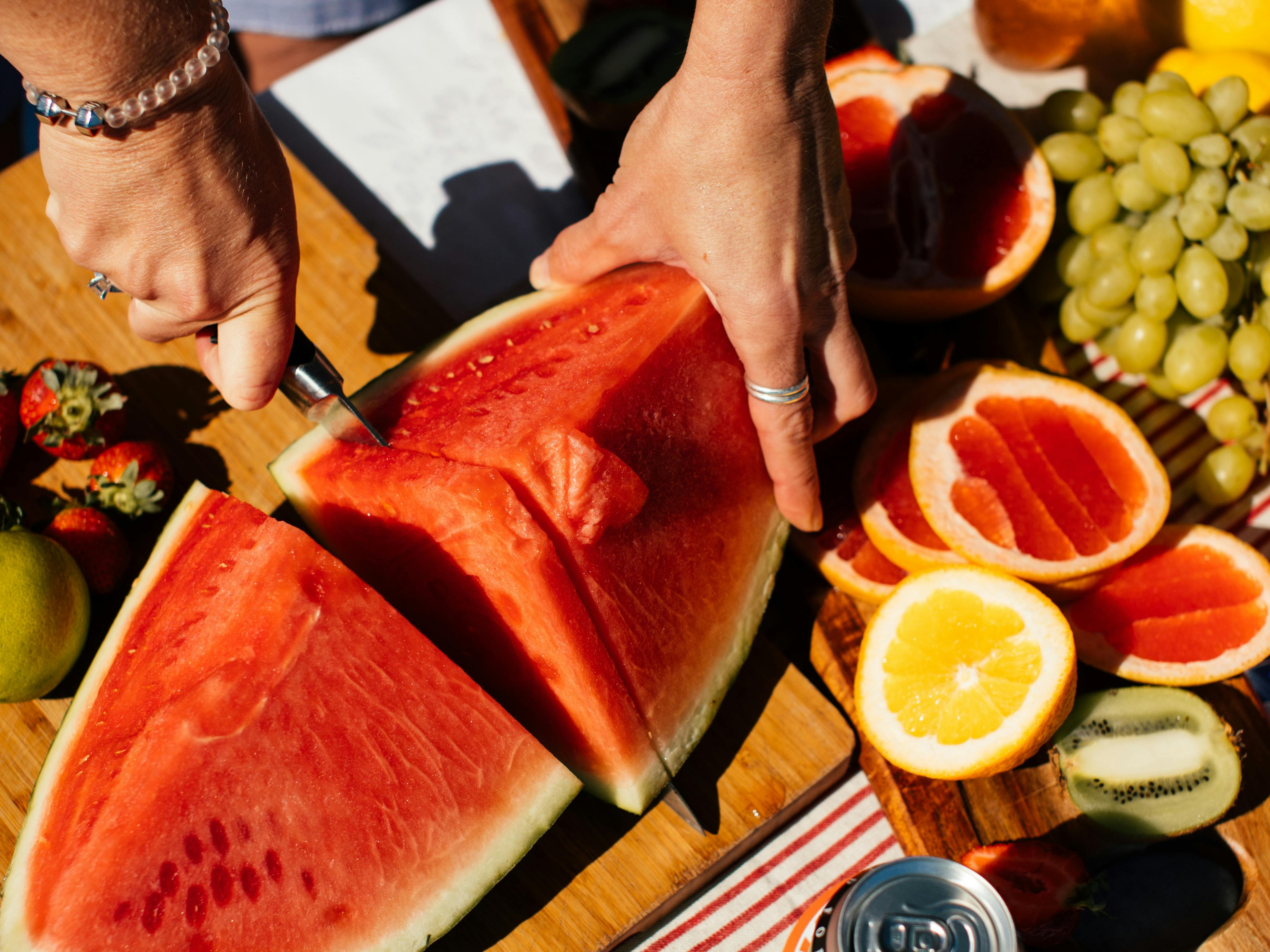 6 Health Benefits Of Eating Watermelon 6 Health Benefits Of Eating Watermelon