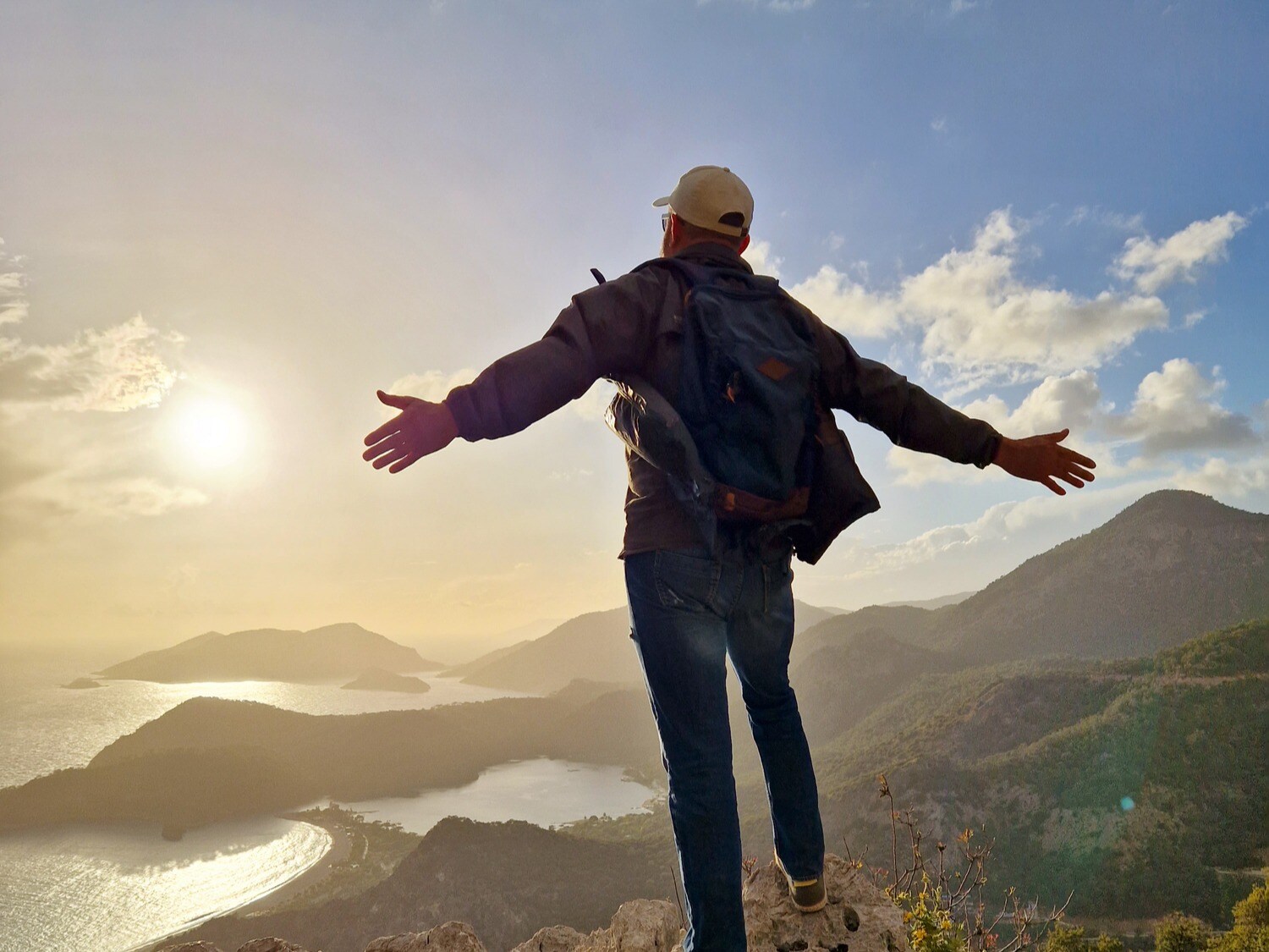 6 Ways To Stay Healthy On A Vacation