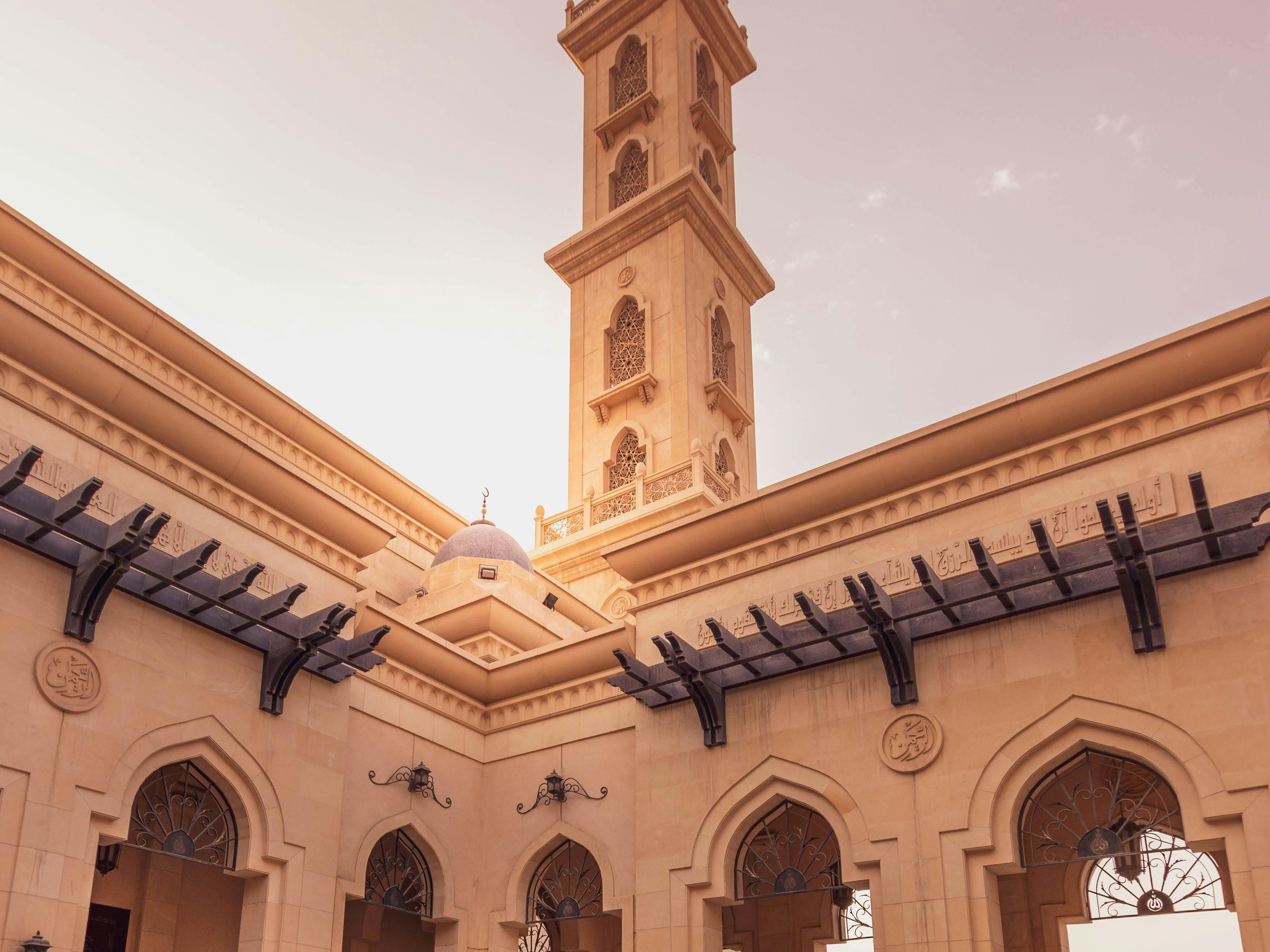 7 Stunning Monuments Built By Indian Women