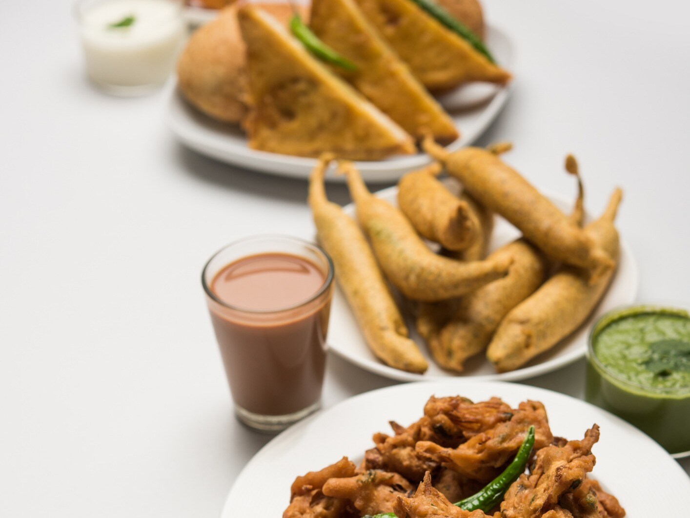 7 Yummy Snacks To Pair With Tea During Rain