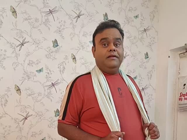 भाबीजी घर पर हैं के टीका राम की पत्नी की 10 तस्वीरें, खूबसूरती में नहीं ...