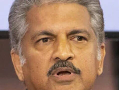 Anand Mahindra Praises “India’s First Earth-Sheltered Home”