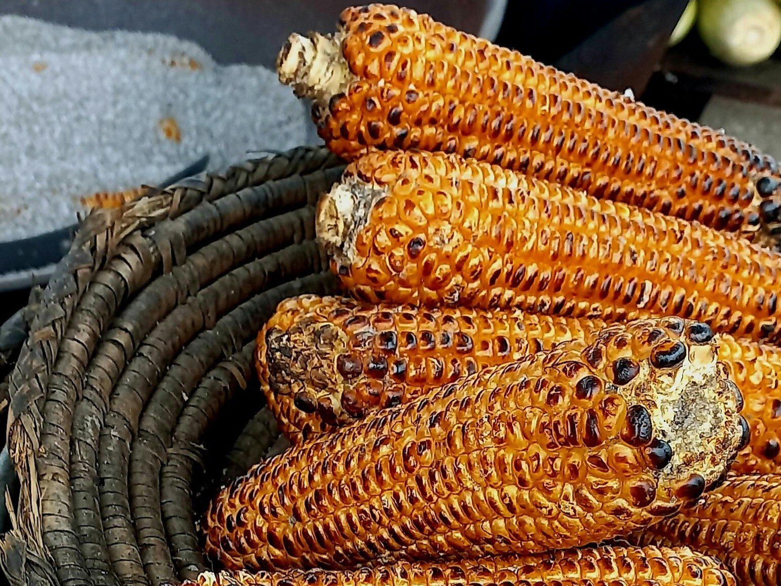 Burnt Bhutta Again? Try These 5 Tips