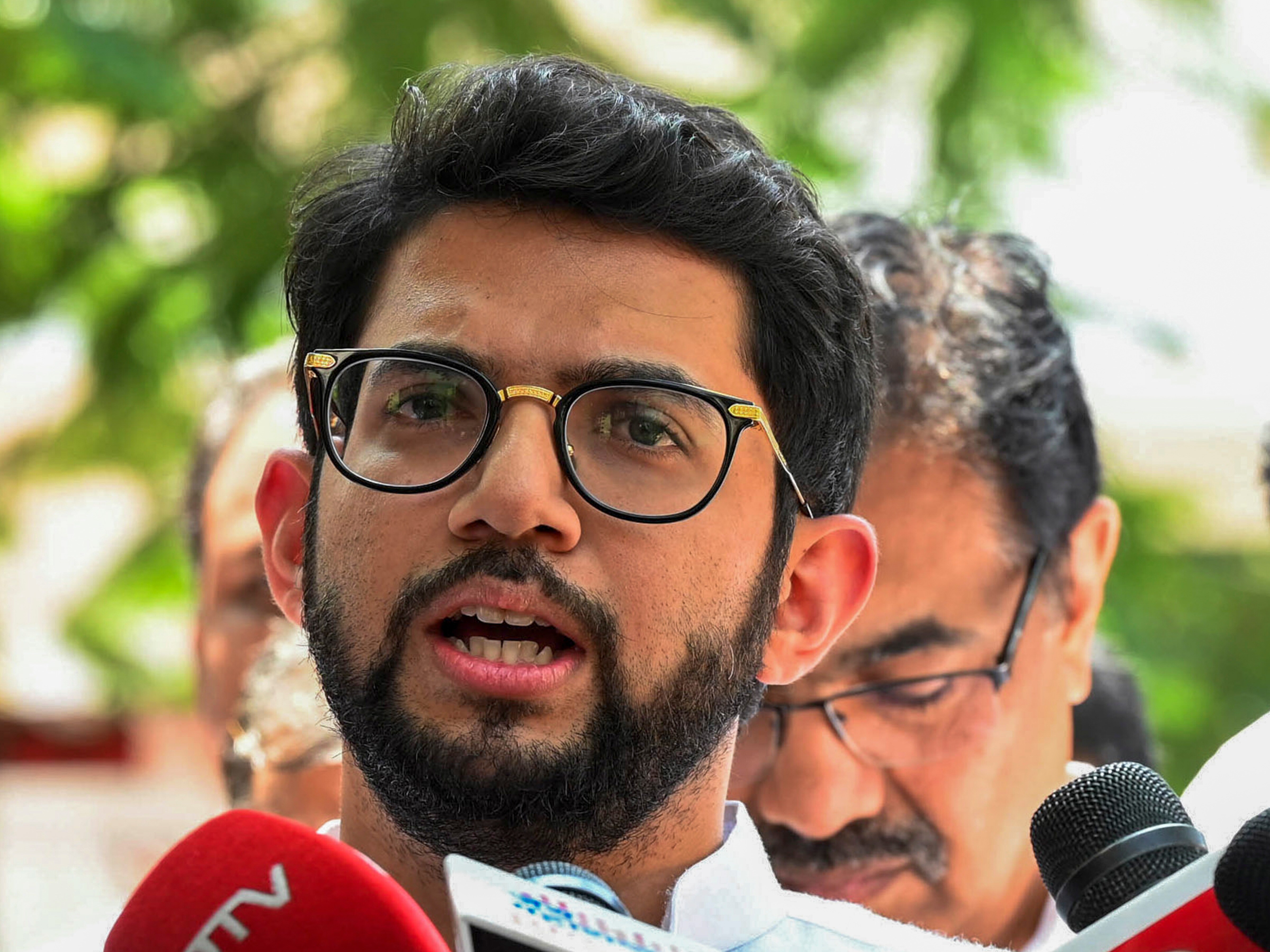 Disha Salian Case: दिशा सालियानच्या वडिलांनी केलेल्या आरोपांवर आदित्य ...