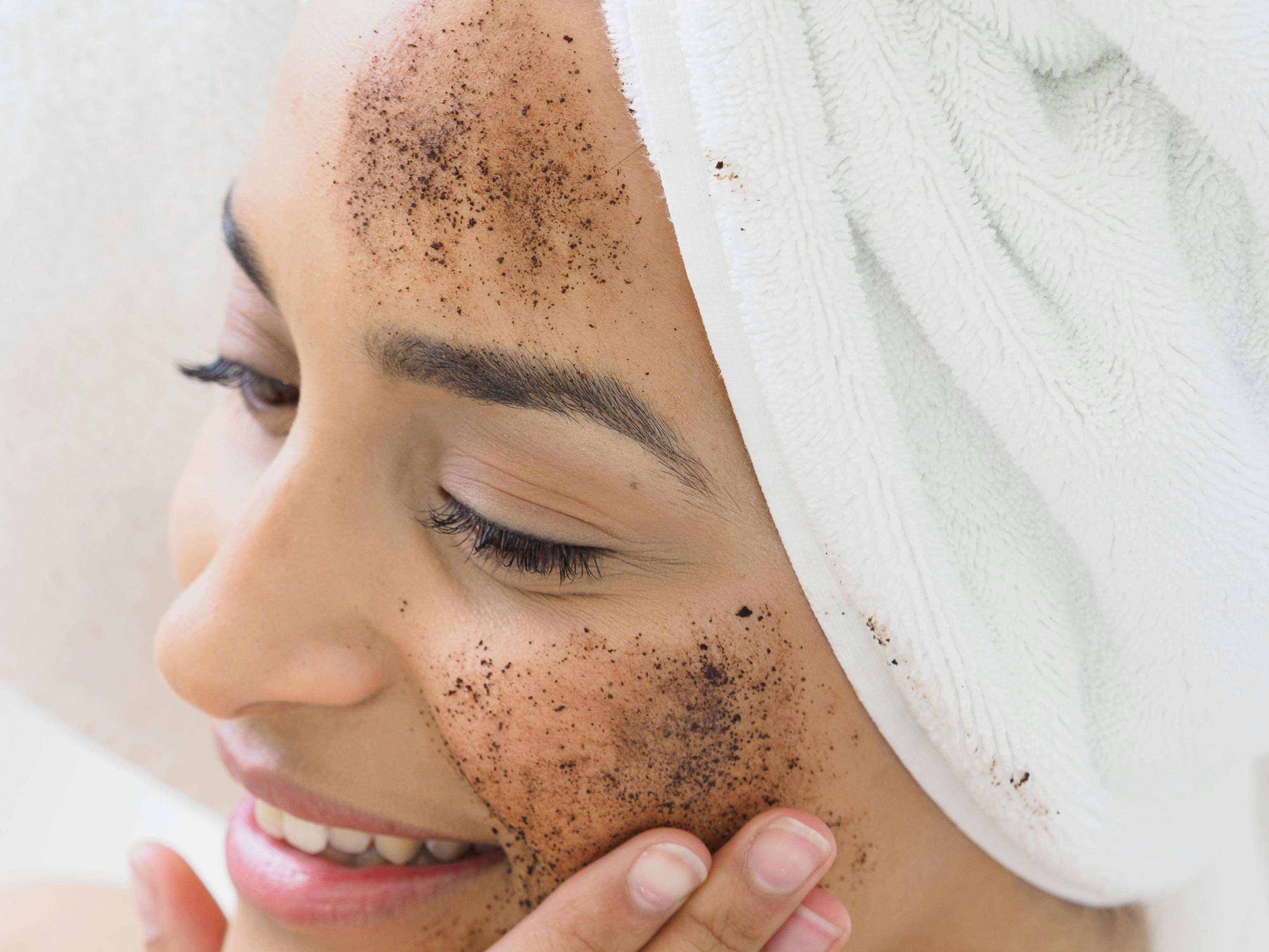 DIY Lemon Juice Face Mask For Clear Skin