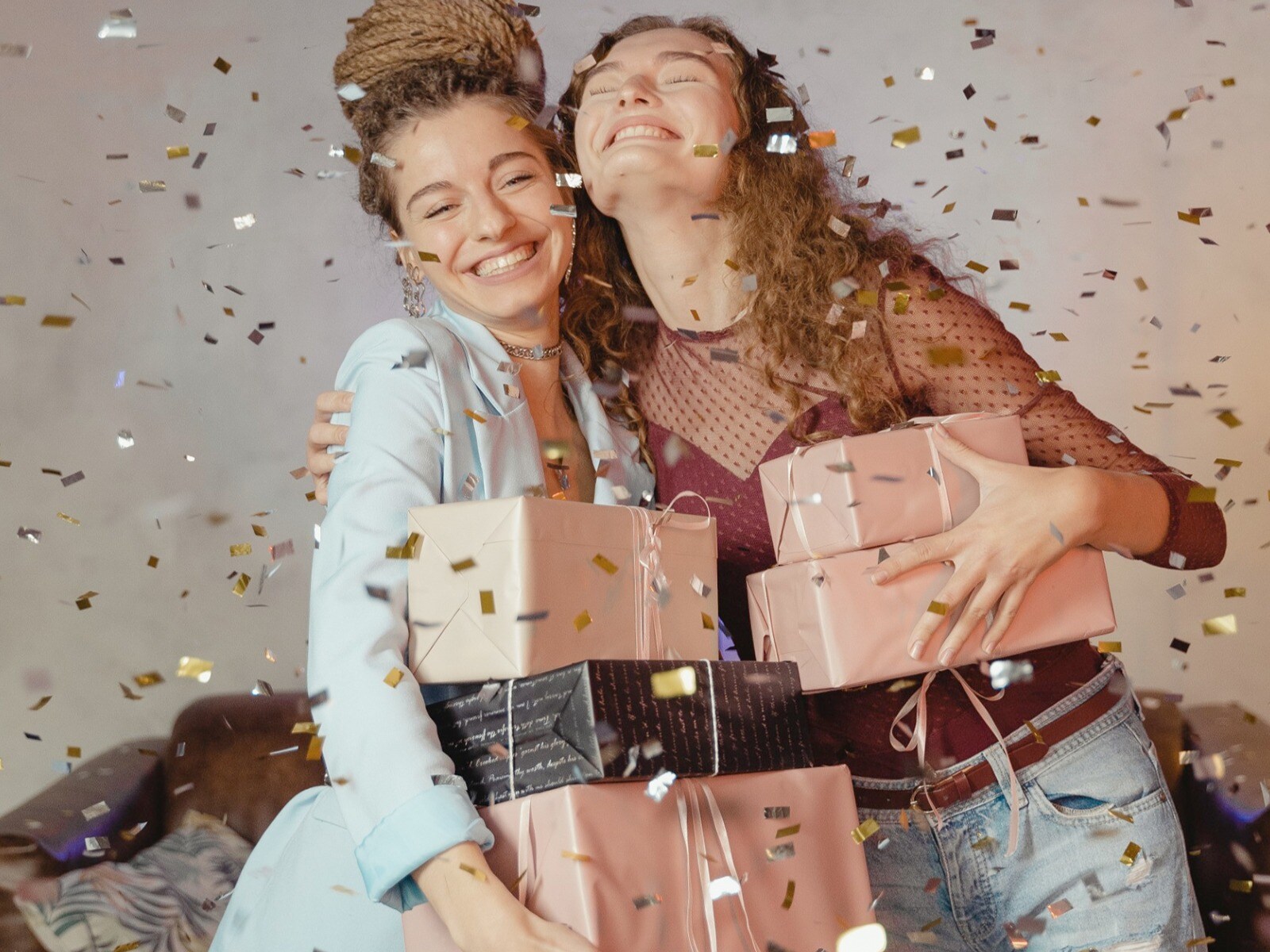 Gift Guide For Fashion Lovers