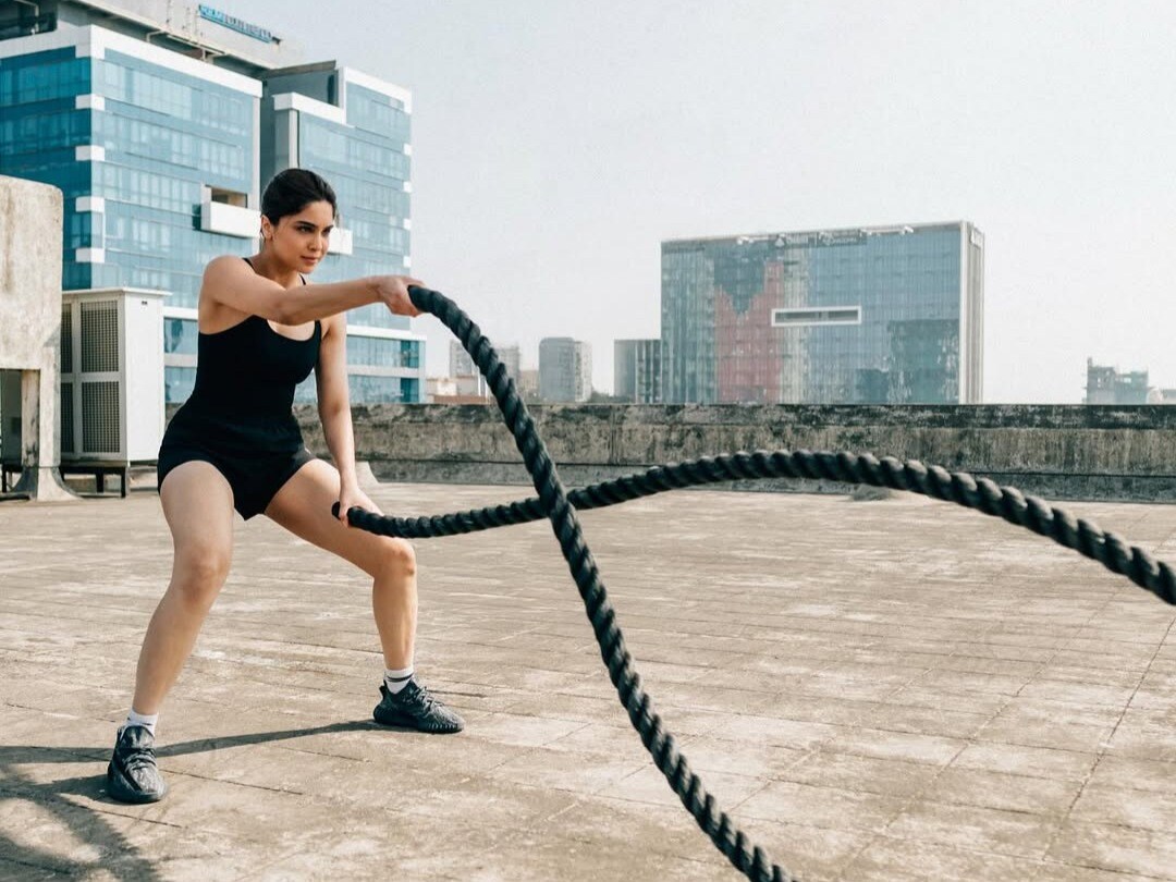 Zero Size Figure Tips: झीरो साइज फिगर मिळवायचीय? फॉलो करा हे डाएट