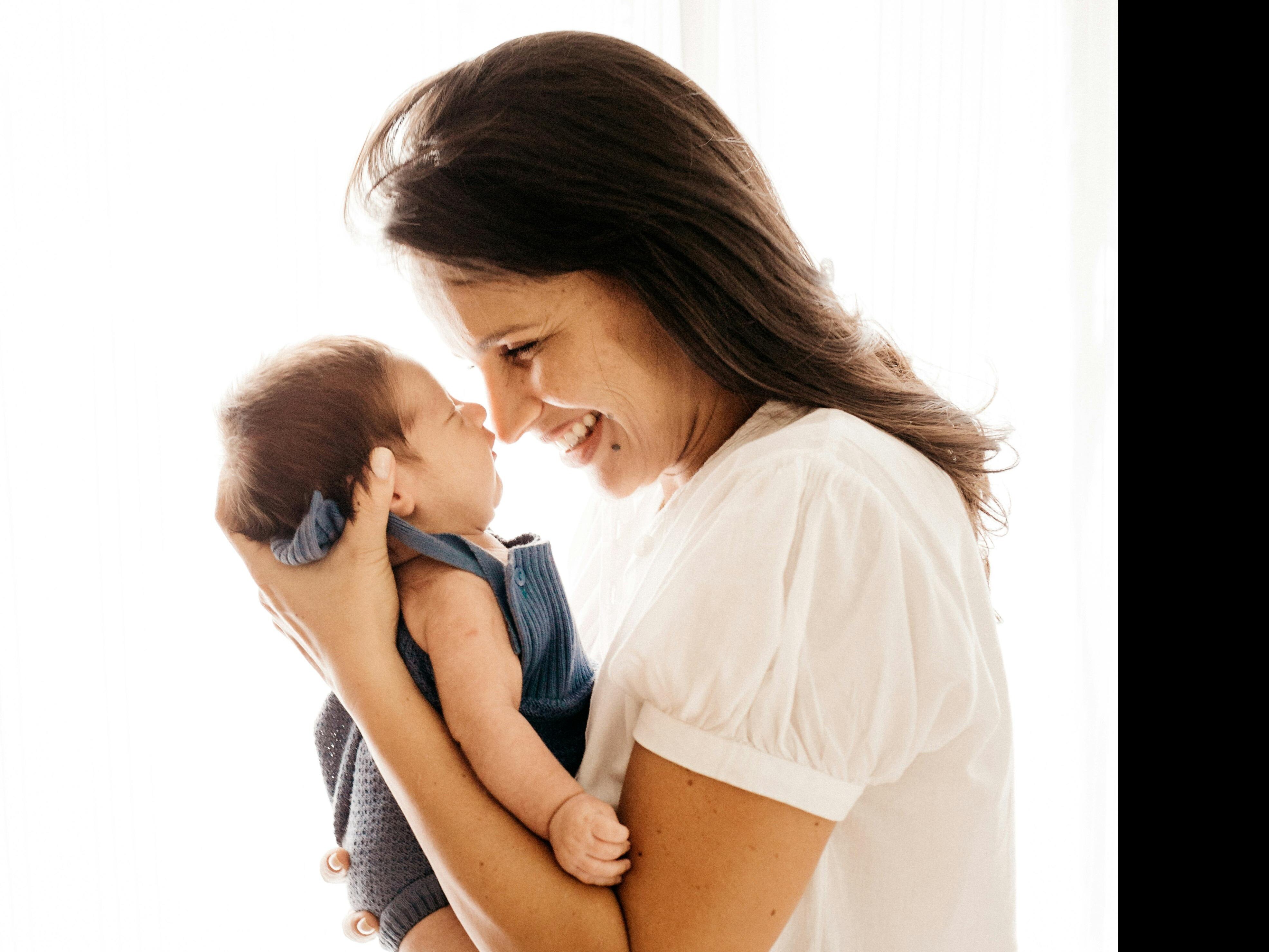 Helpful Tips For First-Time Moms