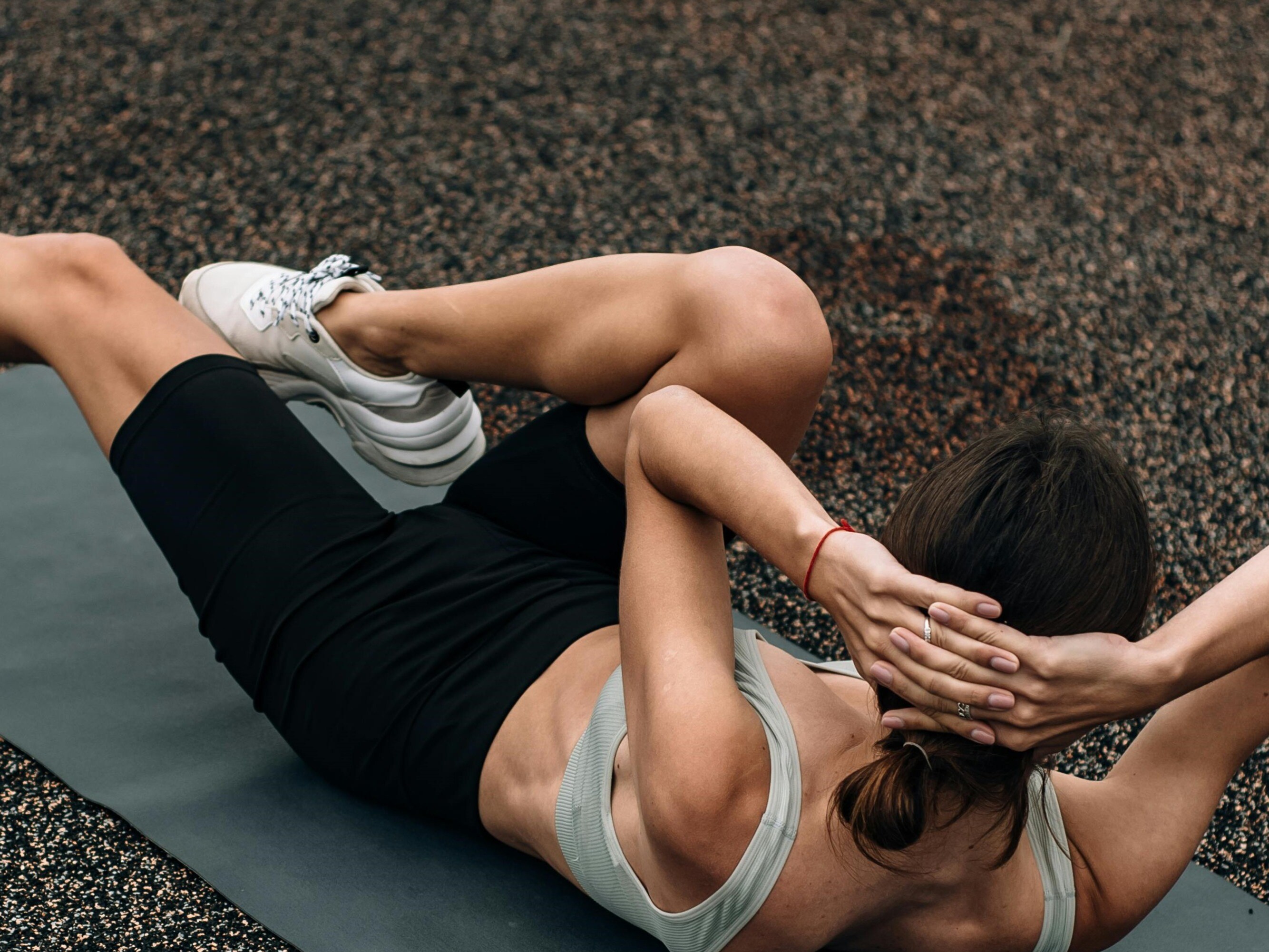 7 Exercises To Follow To Help Achieve Abs This Winter