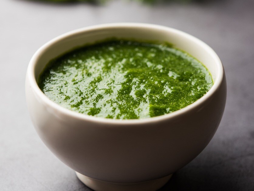 How To Make Dhaniya Chutney