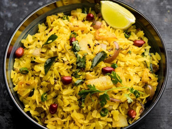 How To Make Healthy, Tasty Vegetable Poha