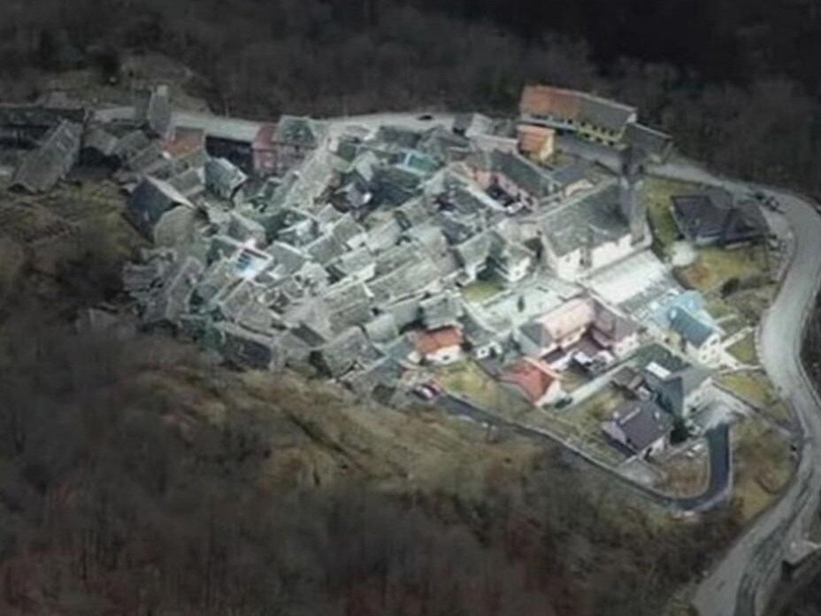 This Italian Town Uses Giant Mirror For Sunlight