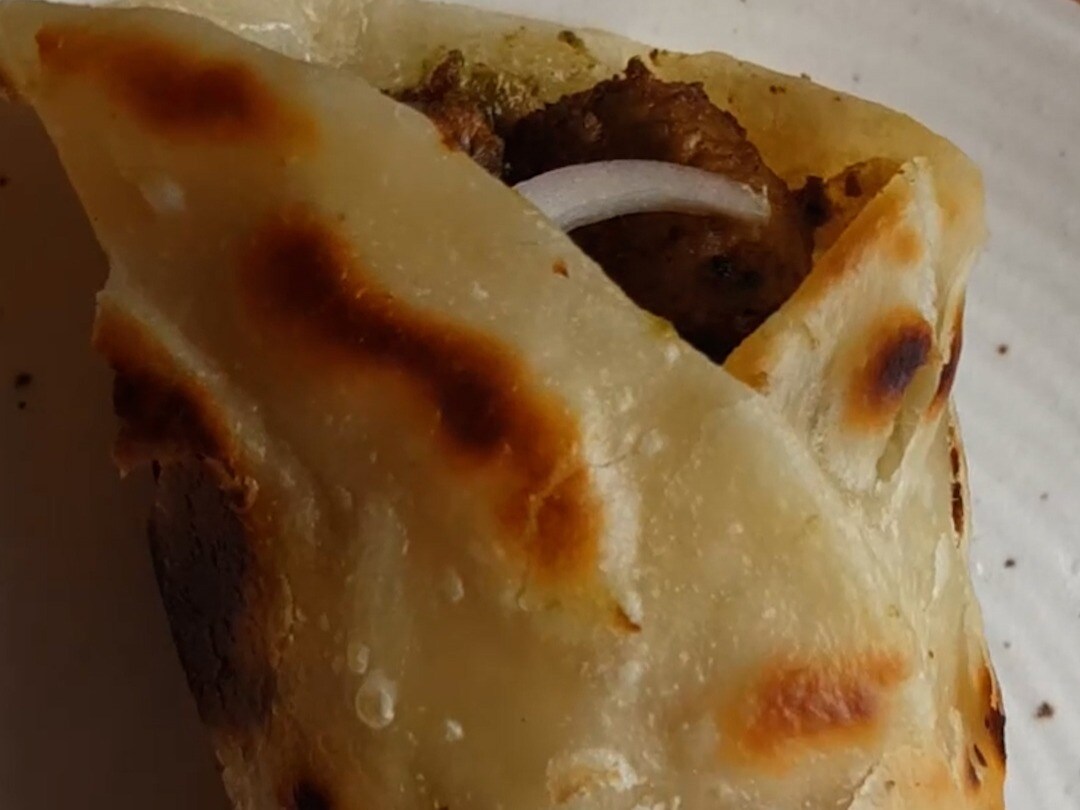 Mumbai-Special Chicken Frankie Roll