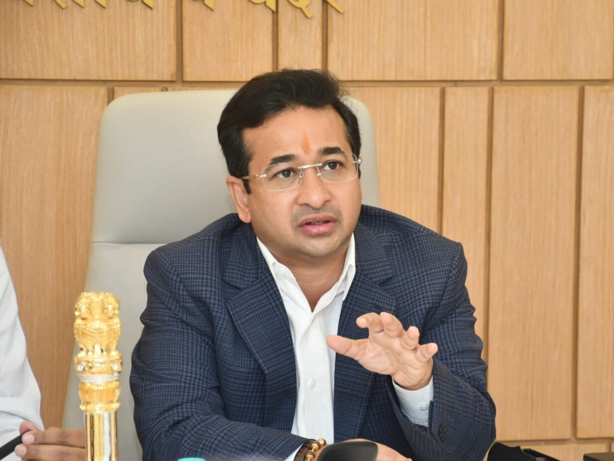 हिंदूंच्याच दुकानातून मटण खरेदी करा, कारण... नितेश राणेंचे हिंदूंना आवाहन