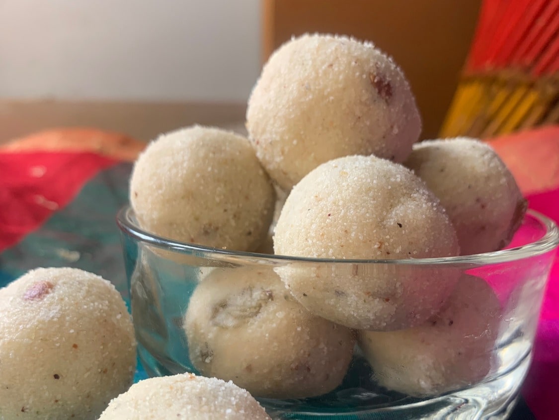 Rava Laddoo Recipe For Ganesh Chaturthi