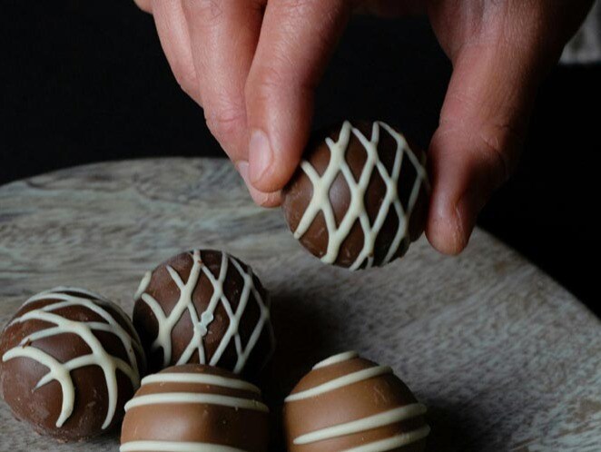 5 Side Effects Of Eating Too Much Chocolate