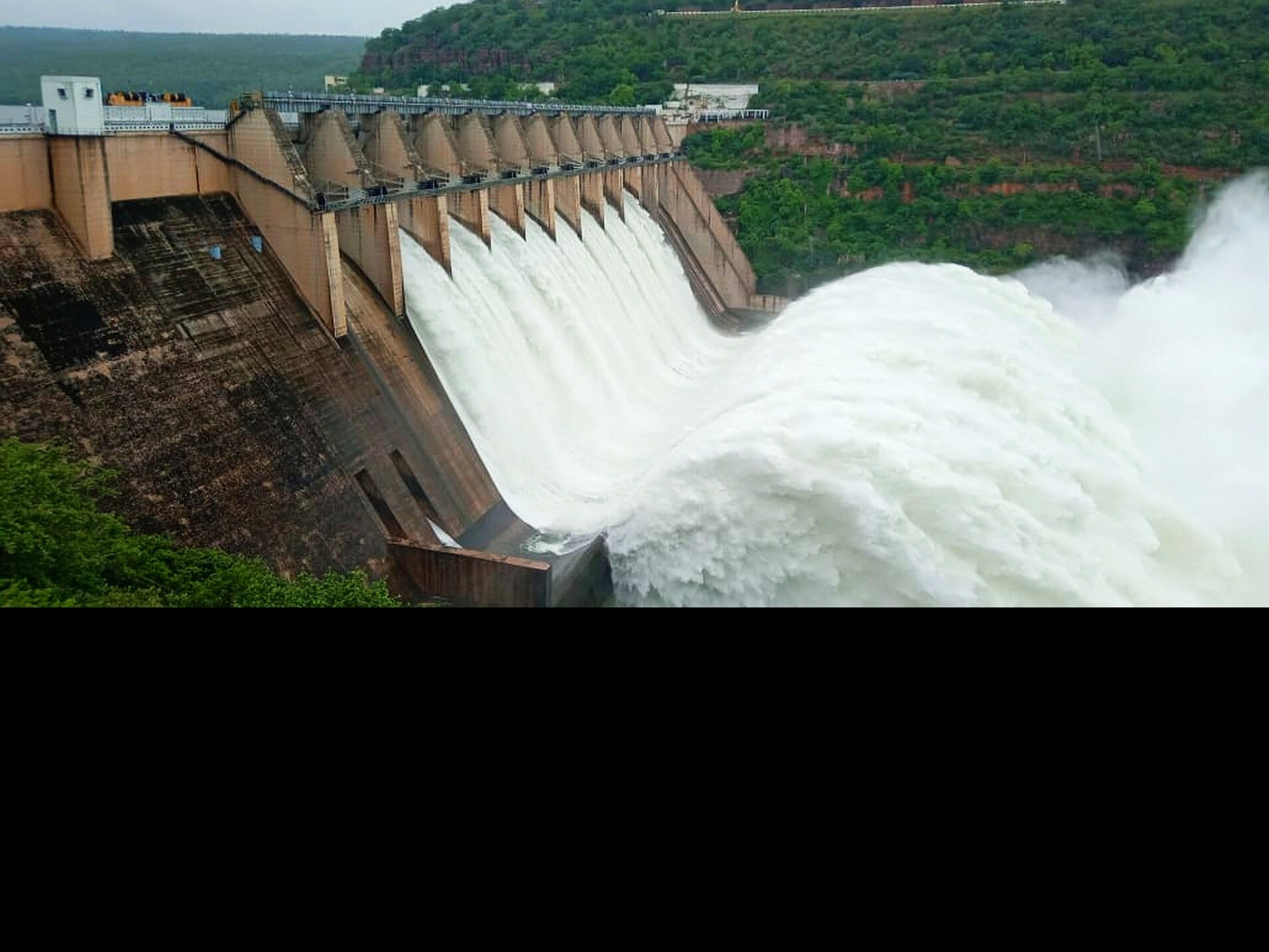 7 Most Scenic Dams In India