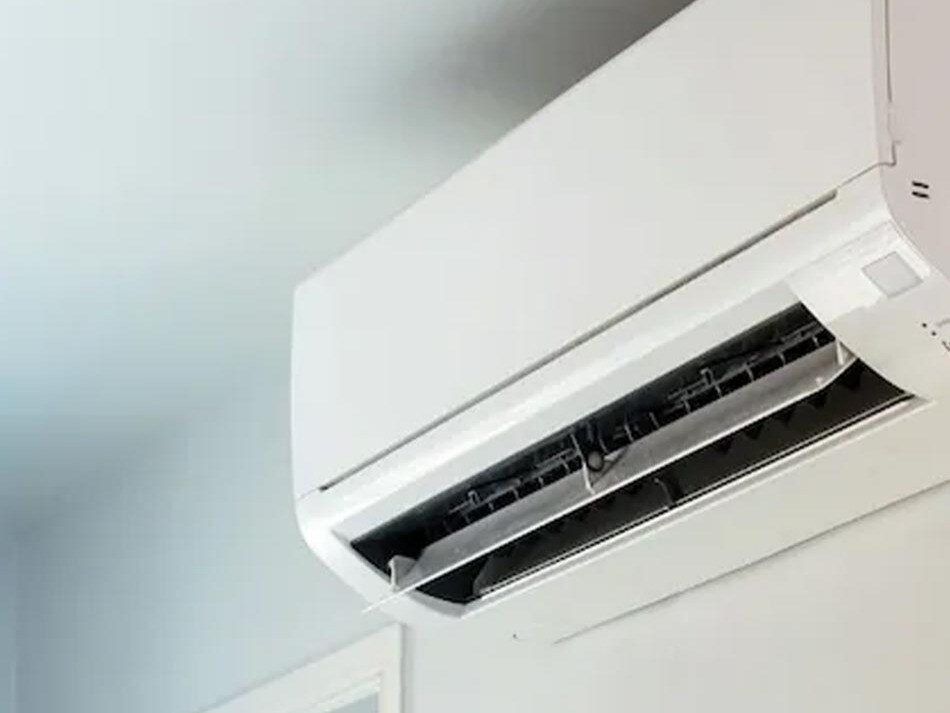 Why You Shouldn’t Stay In AC For Too Long