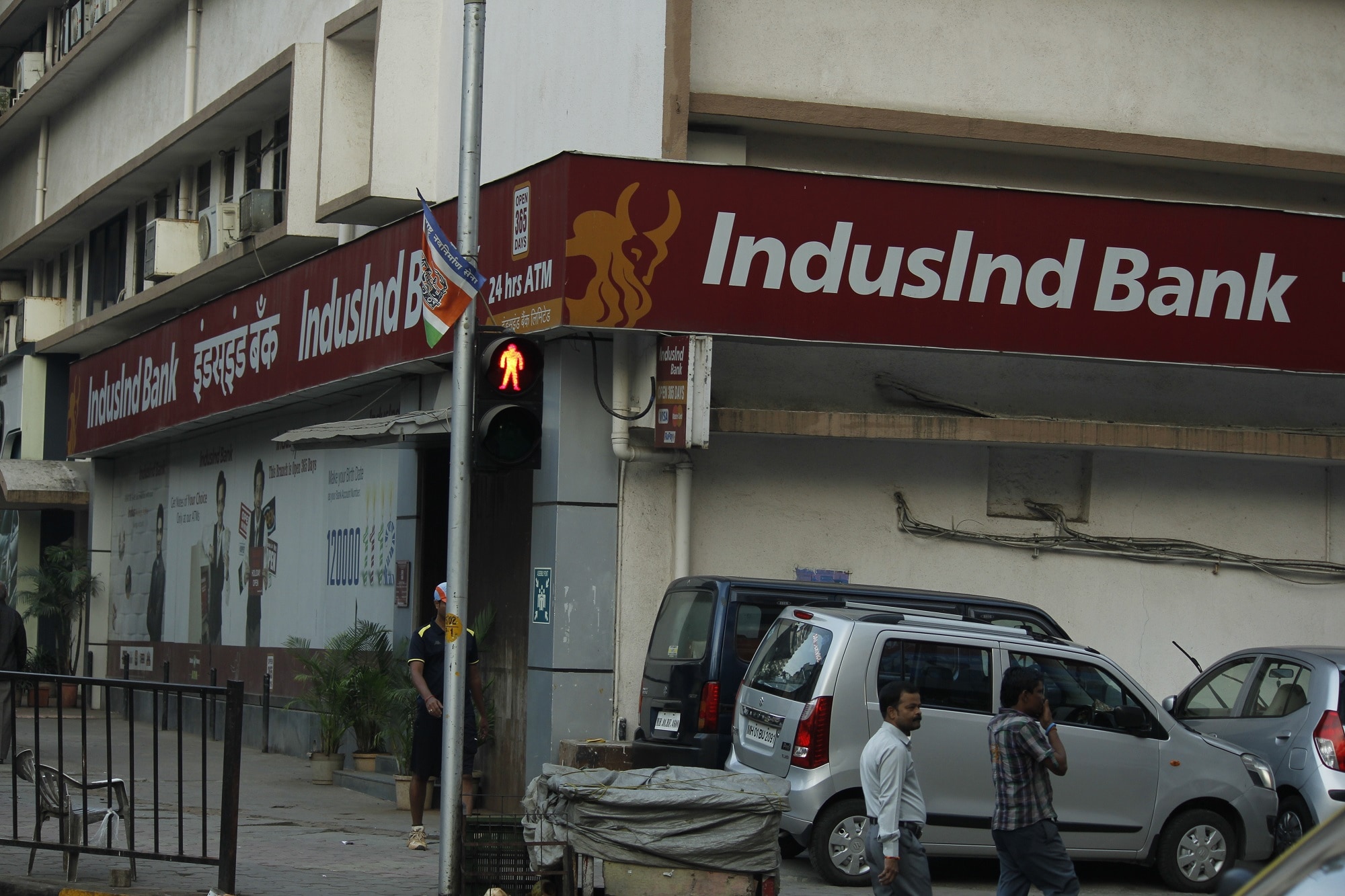 IndusInd Bank To Take Rs 1,979-Crore Hit Due To Derivative Gaps ...