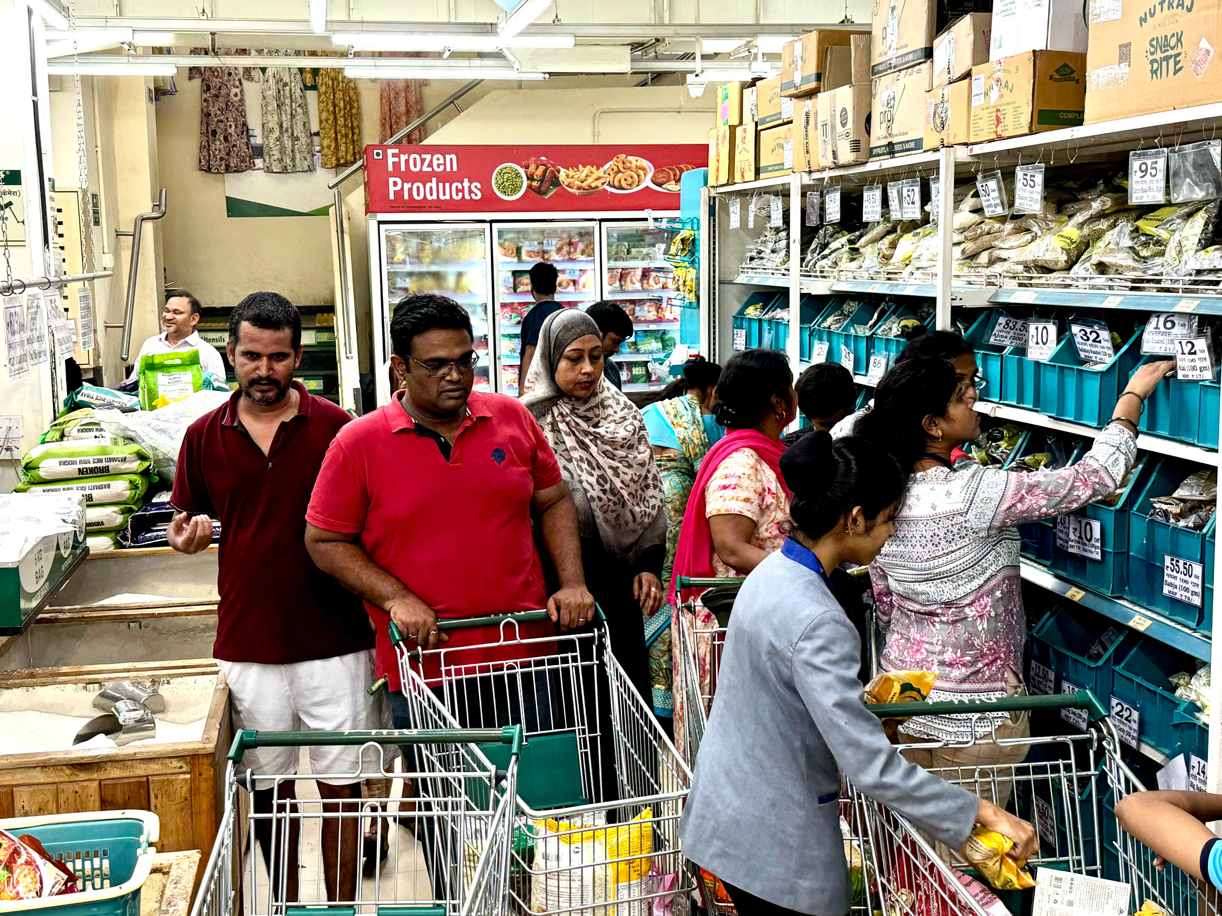 Discount Battle: DMart Versus Zepto, Instamart, Blinkit — Here's Where ...