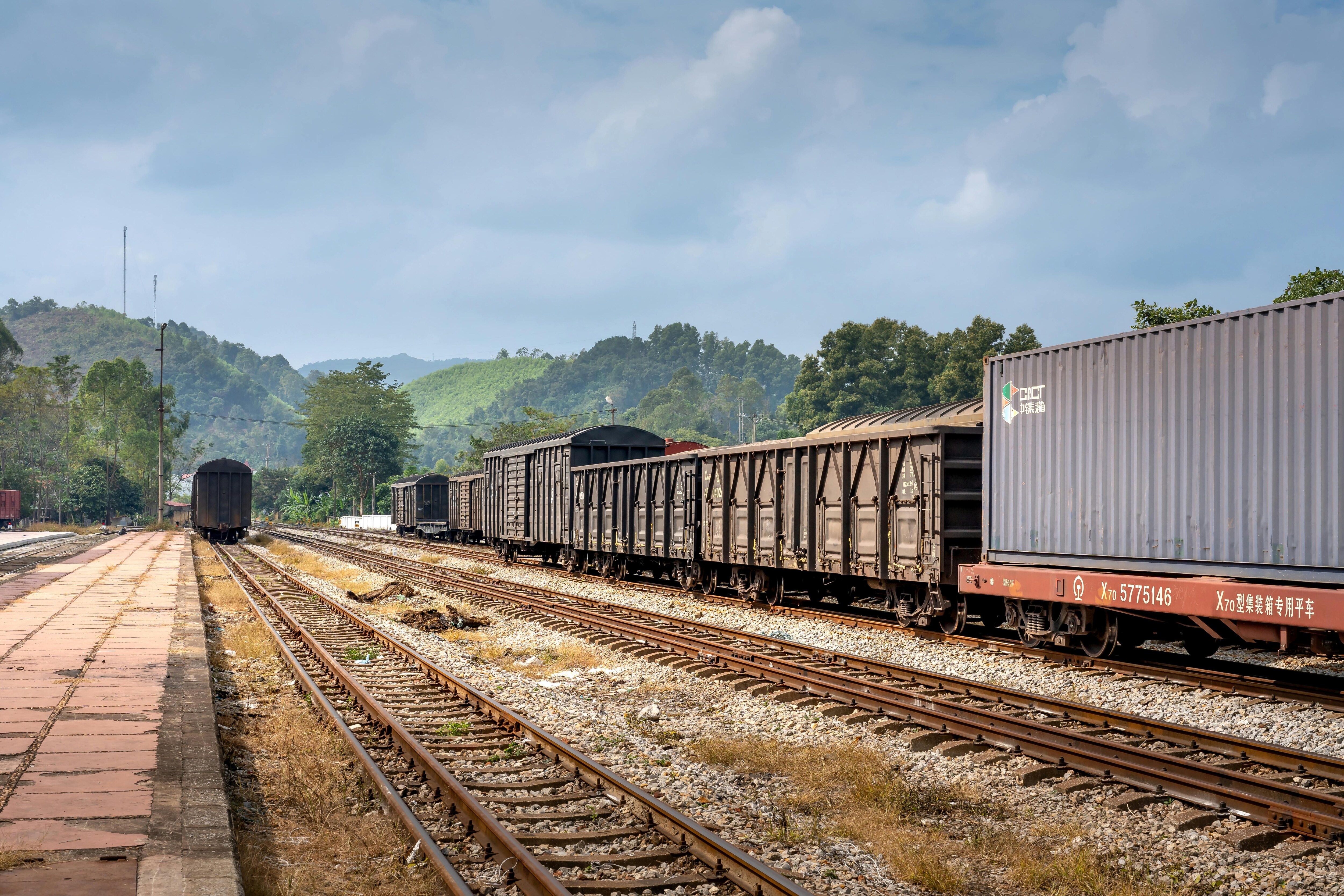 Railway Board Aims To Carry Over 1,702 MT Freight In FY26