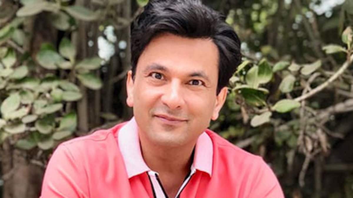 Celebrity Chef Vikas Khanna Returns To Amritsar Cooks Delicious Kulcha